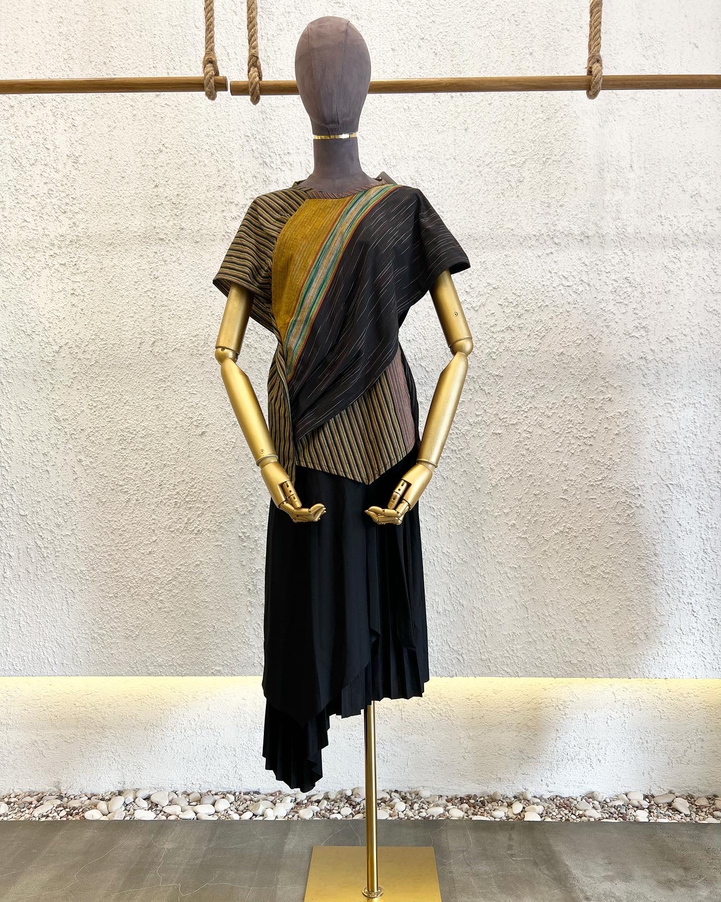 Kode lurik anek - Lausboutique